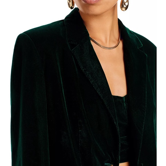 Bloomingdale's | Jackets & Coats | Oversized Emerald Green Velvet ...